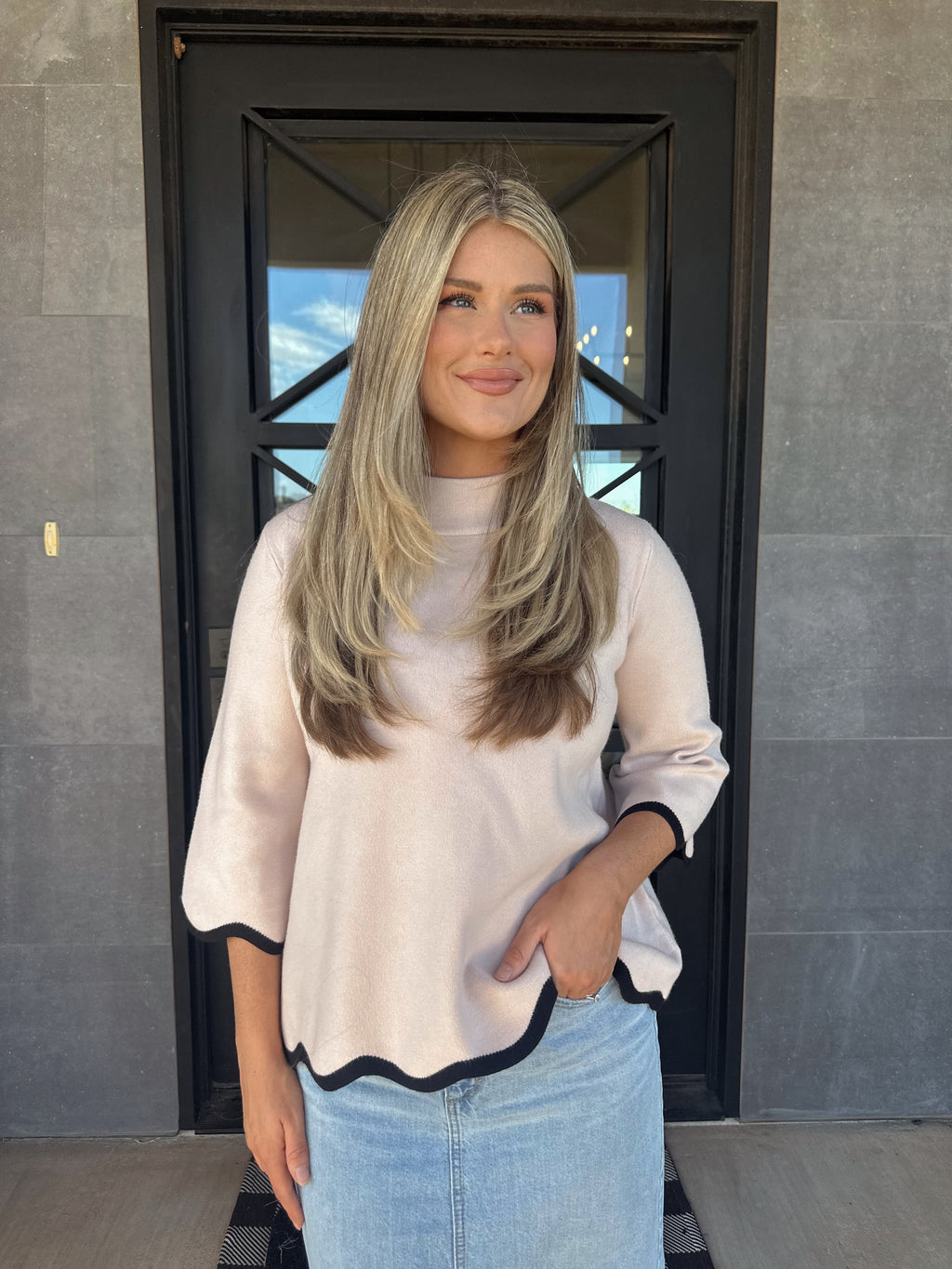Scallop Edge Detailed Mock Neck Sweater- Blush/Black – K. Ellis Boutique